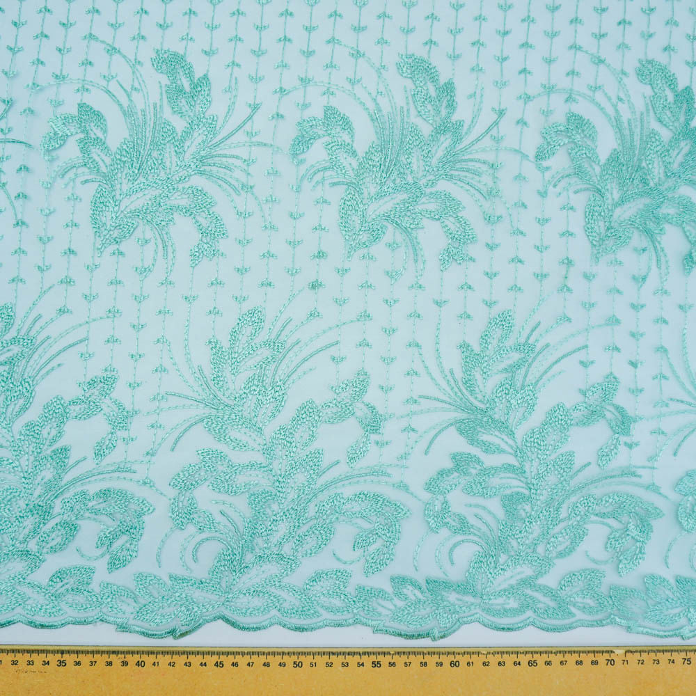 Tecido renda tule bordado verde menta